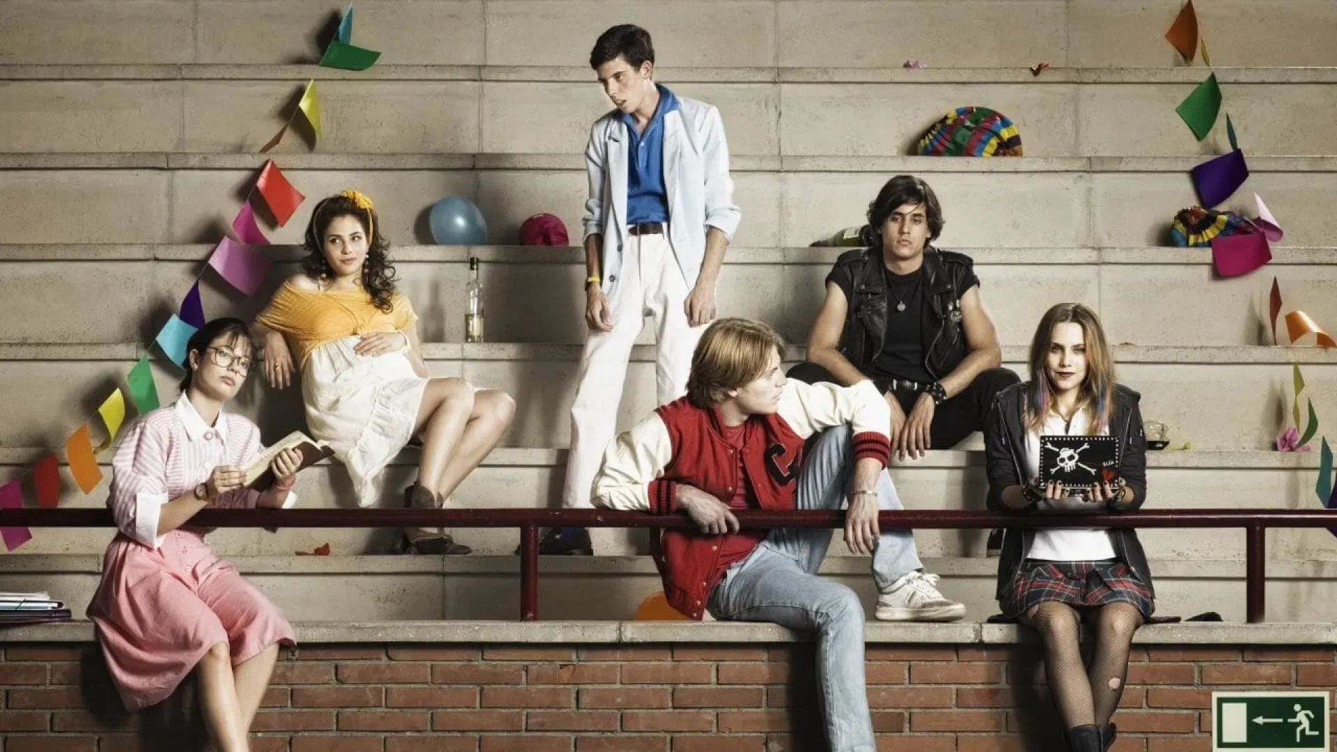 Phim Ma Tốt Nghiệp HD Vietsub - Ghost Graduation - RoPhim